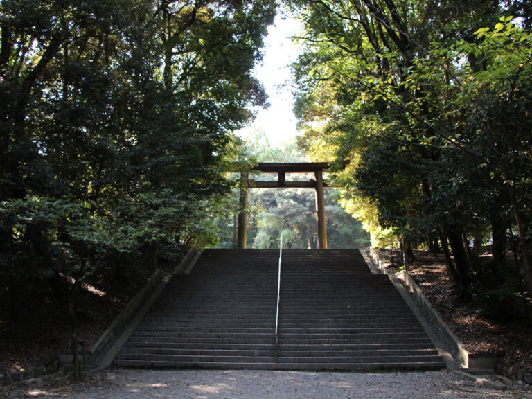 Omi Shrine(Omi Jingu), a sacred place for karuta.