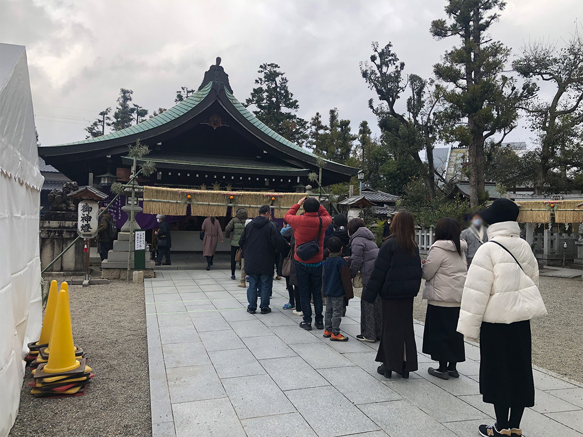 What to do when you visit a Japanese shrine on New Year's Day
