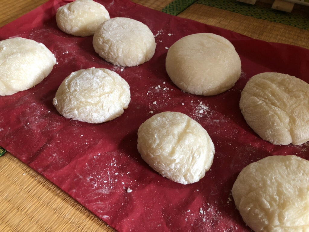 Akemashite Omedetou! 2023 - How Japanese people spend New Year's Day.