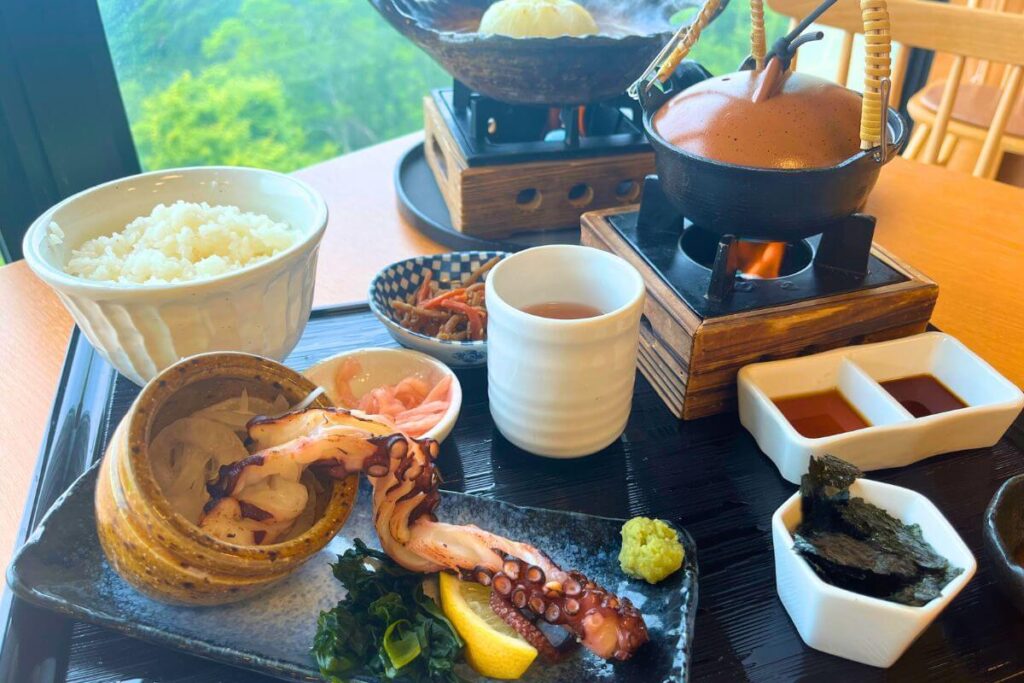 How to enjoy Uzuno-oka Onaruto Bridge Memorial Hall