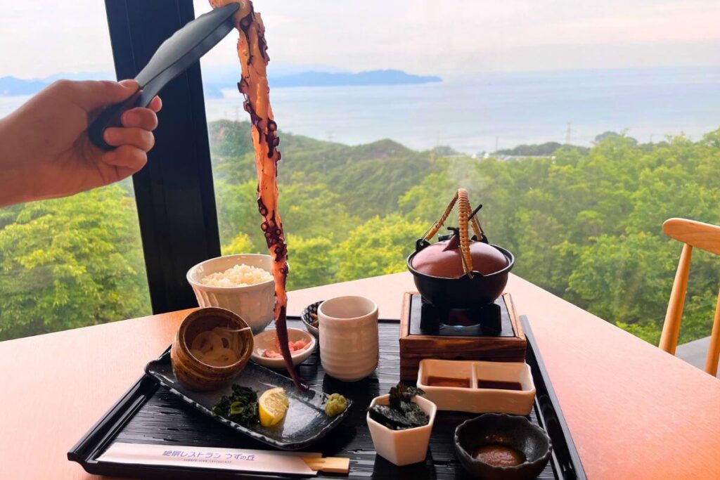 How to enjoy Uzuno-oka Onaruto Bridge Memorial Hall